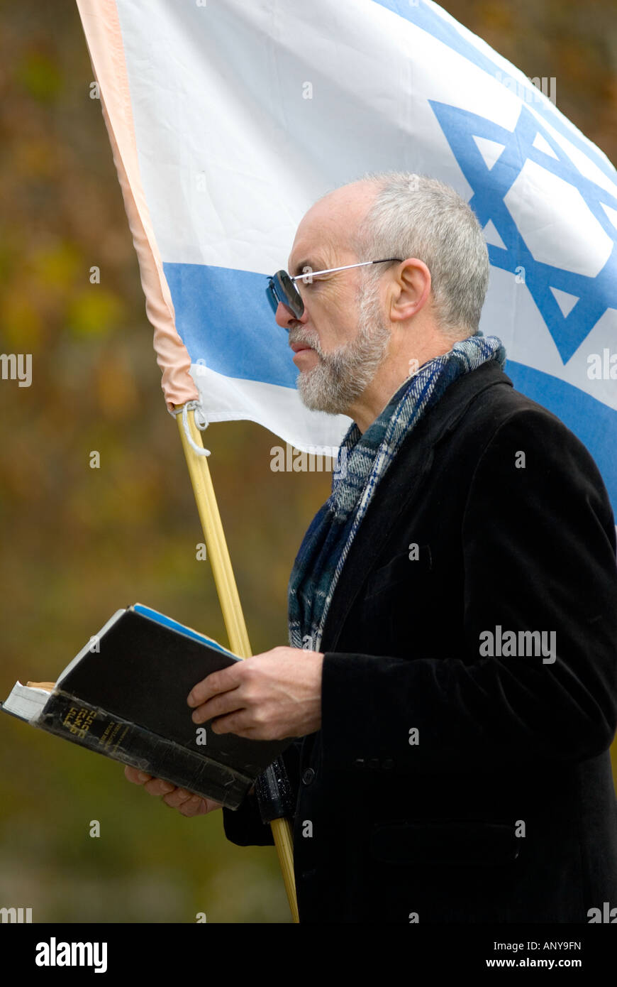 Jewish man with Israeli flag Man Orating Speakers Corner London Stock ...