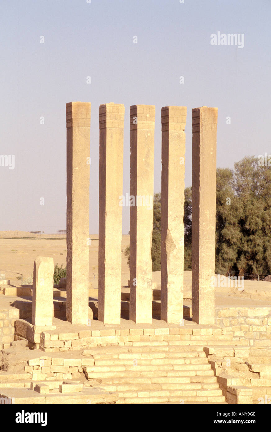 Almaqah temple hi-res stock photography and images - Alamy