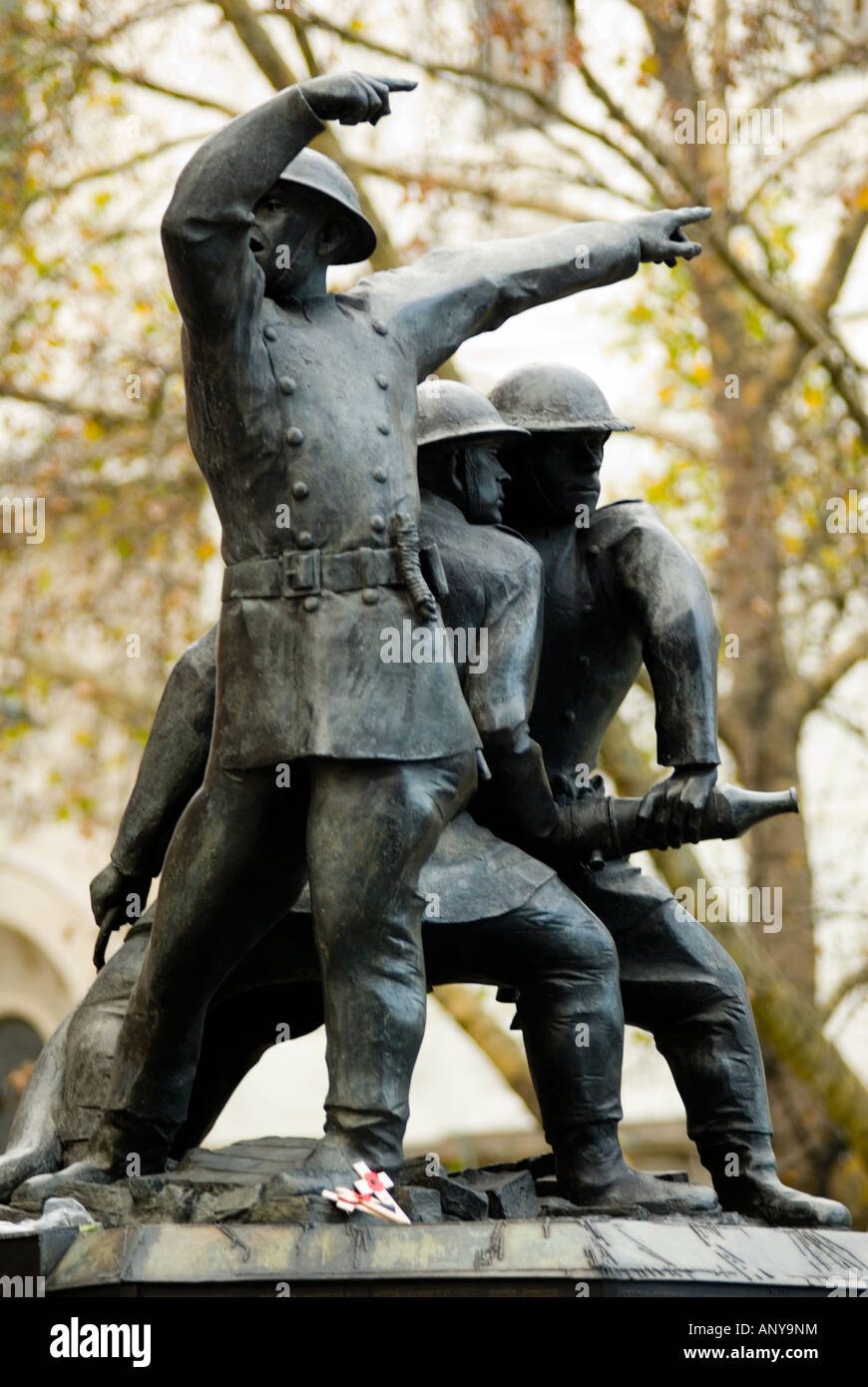 fireman brigade statue in London Stock Photo - Alamy