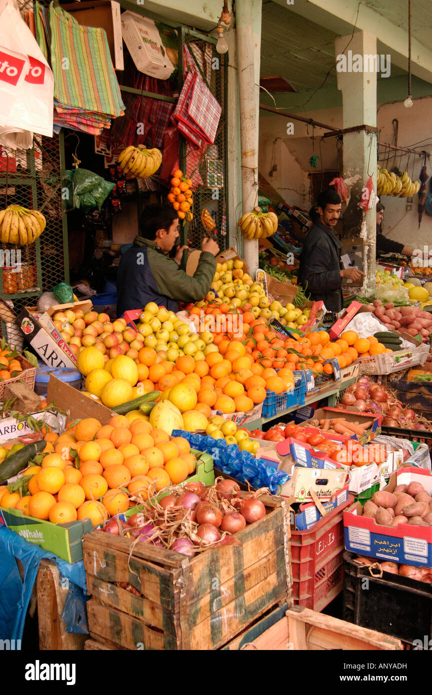 MOROCCAN FRUIT AND VEGETABLE STALL Stock Photo - Alamy