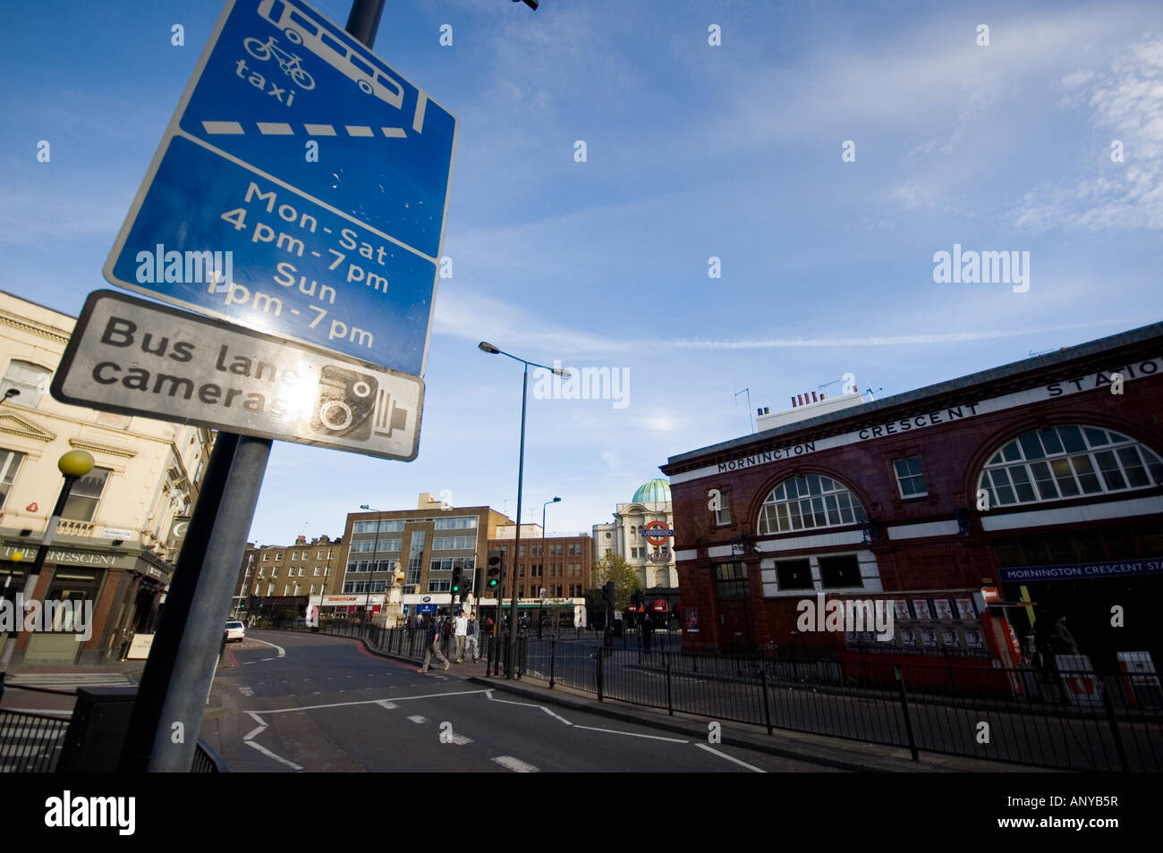 Bus lane cameras hi-res stock photography and images - Alamy