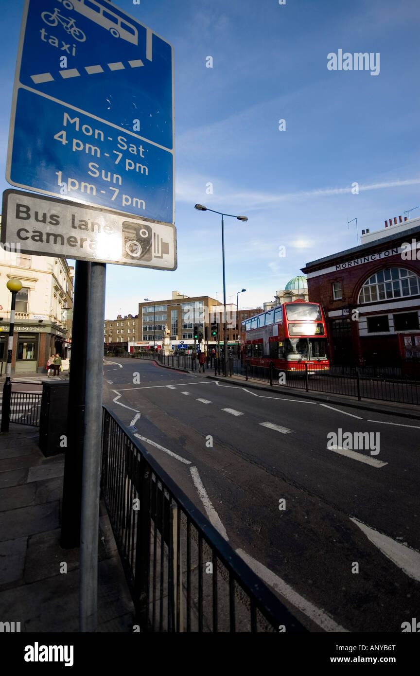 Bus lane cameras hi-res stock photography and images - Alamy