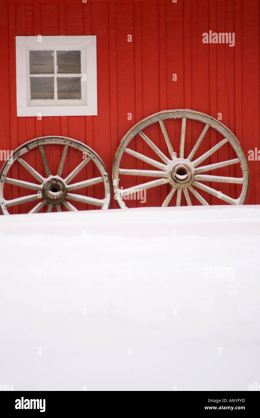 Old fashioned stables hi-res stock photography and images - Alamy