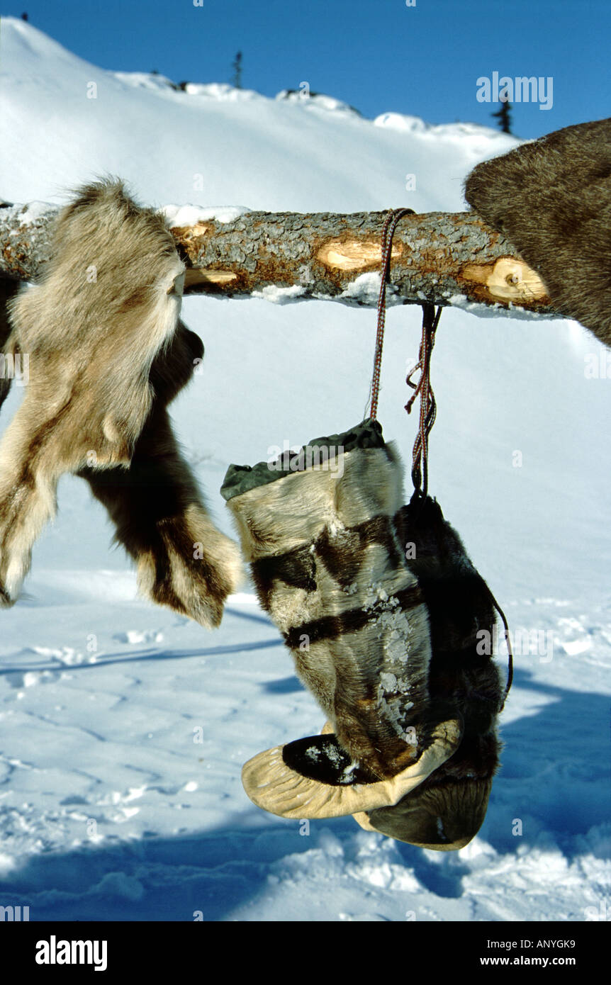 Inuit people arctic attire hi-res stock photography and images - Alamy