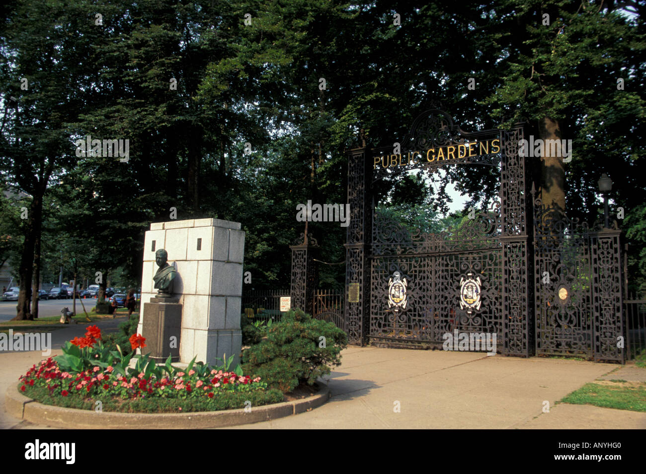 Halifax public gardens statue hi-res stock photography and images - Alamy