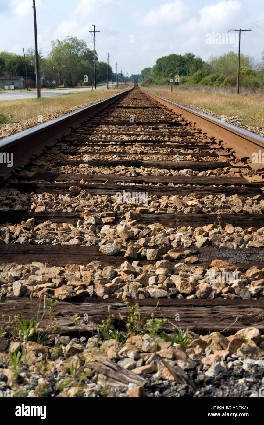 Railroad tracks fading into the horizon Stock Photo - Alamy