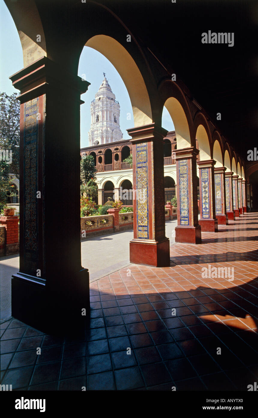 patio of convent of santo domingo city of lima peru Stock Photo - Alamy
