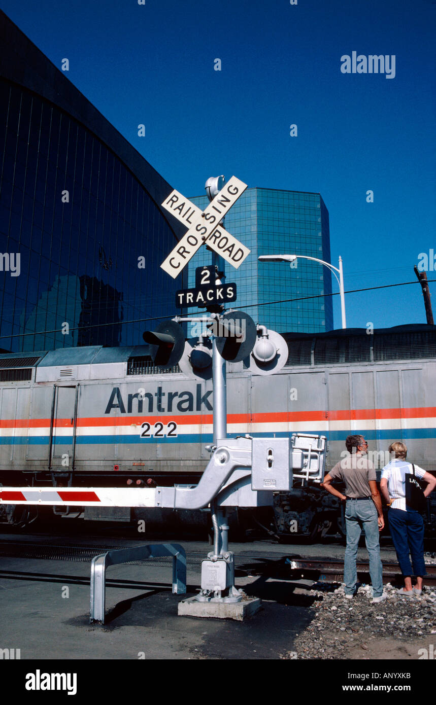 Kreuzung eisenbahn hi-res stock photography and images - Alamy