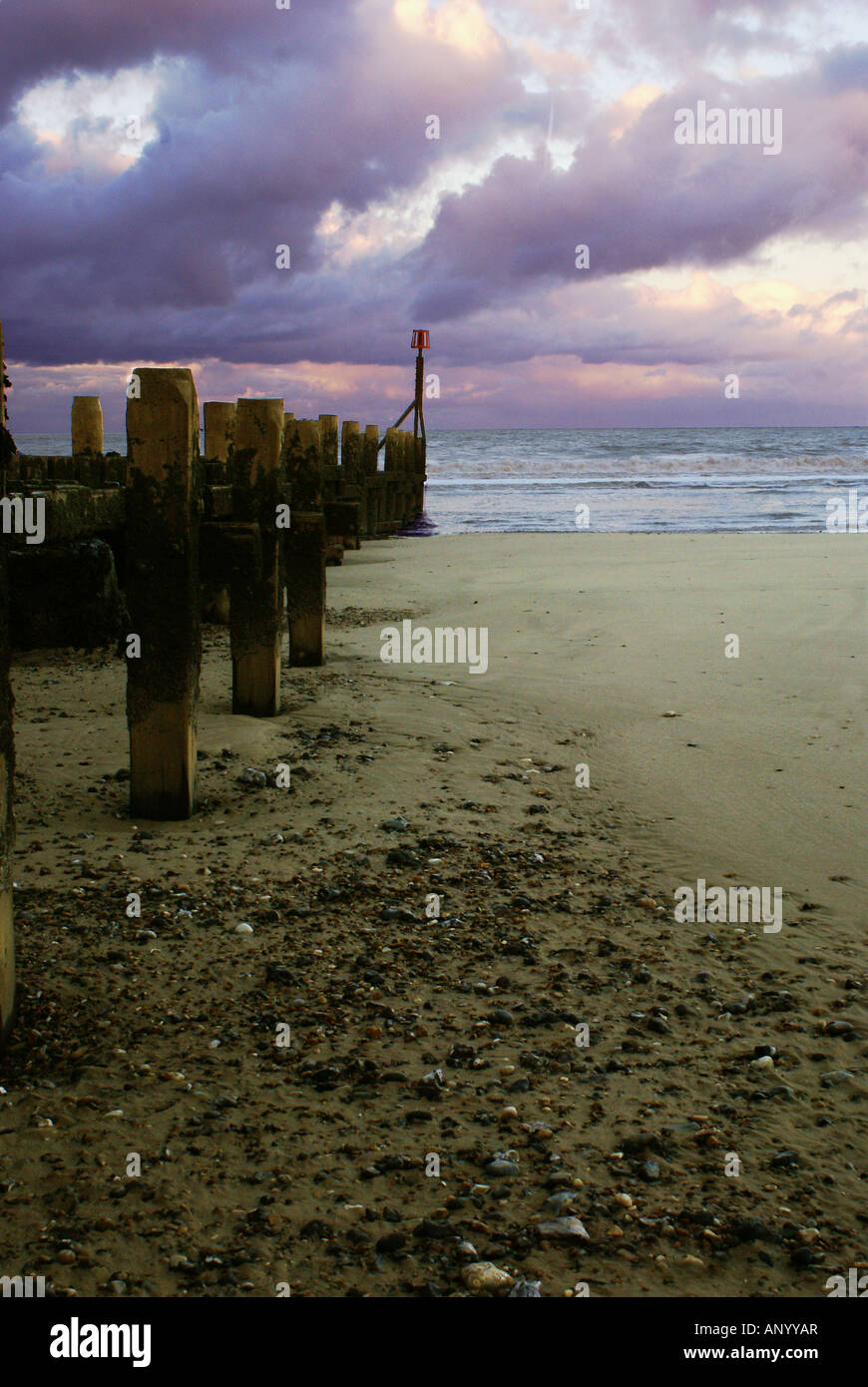Tidal range high hi-res stock photography and images - Alamy
