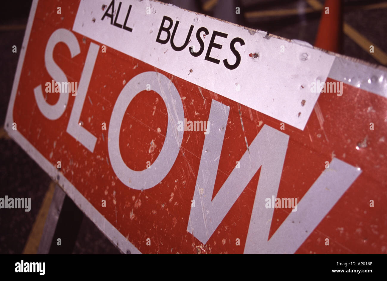 London aldgate bus depot hi-res stock photography and images - Alamy