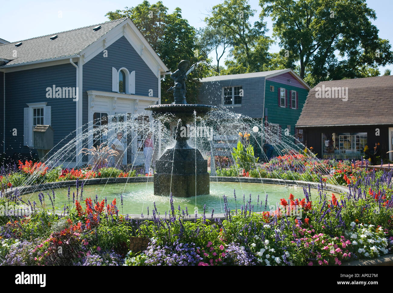 Long Grove Illinois High Resolution Stock Photography and Images - Alamy