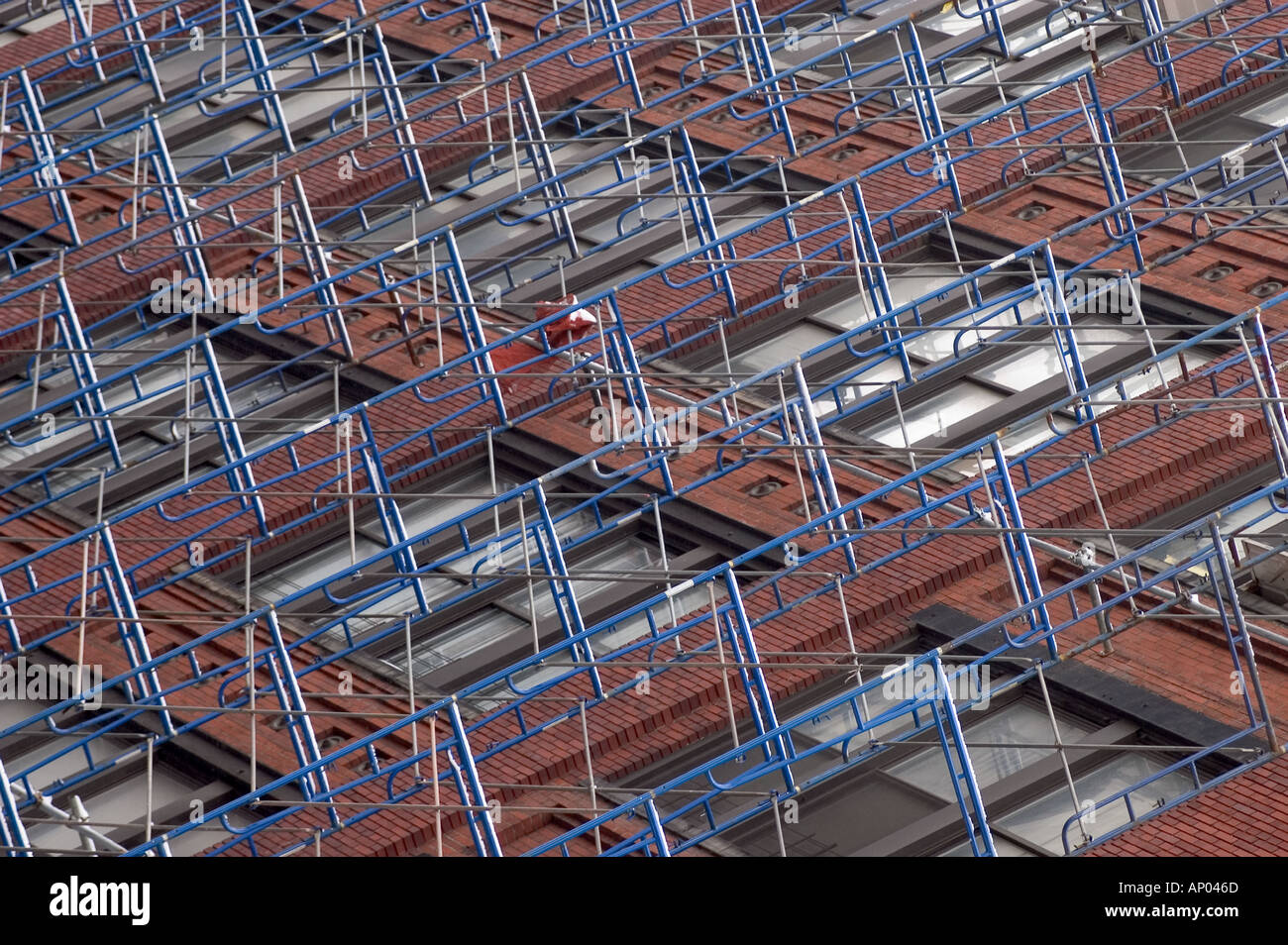 RED BRICK BUILDING AND SCAFFOLDING NEW YORK CITY NEW YORK USA Stock ...