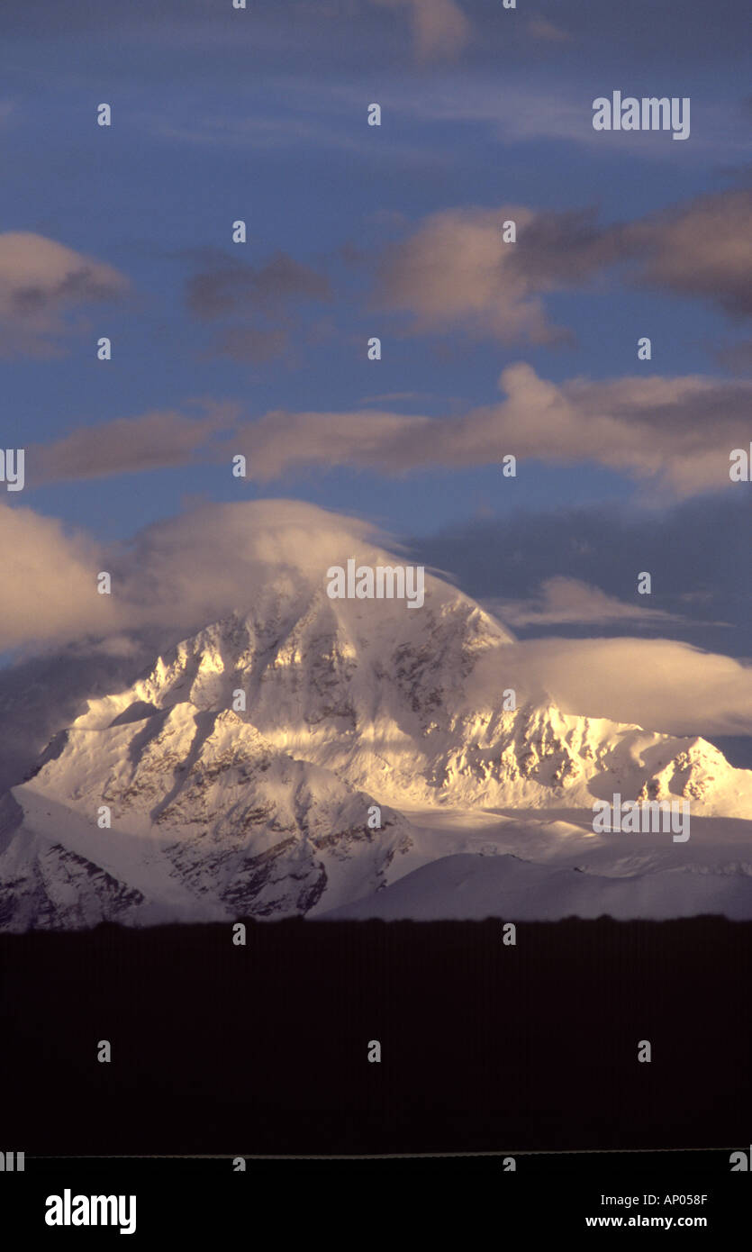 SHISHA PANGMA the only 8 000 meter HIMALAYAN PEAK completely inside ...