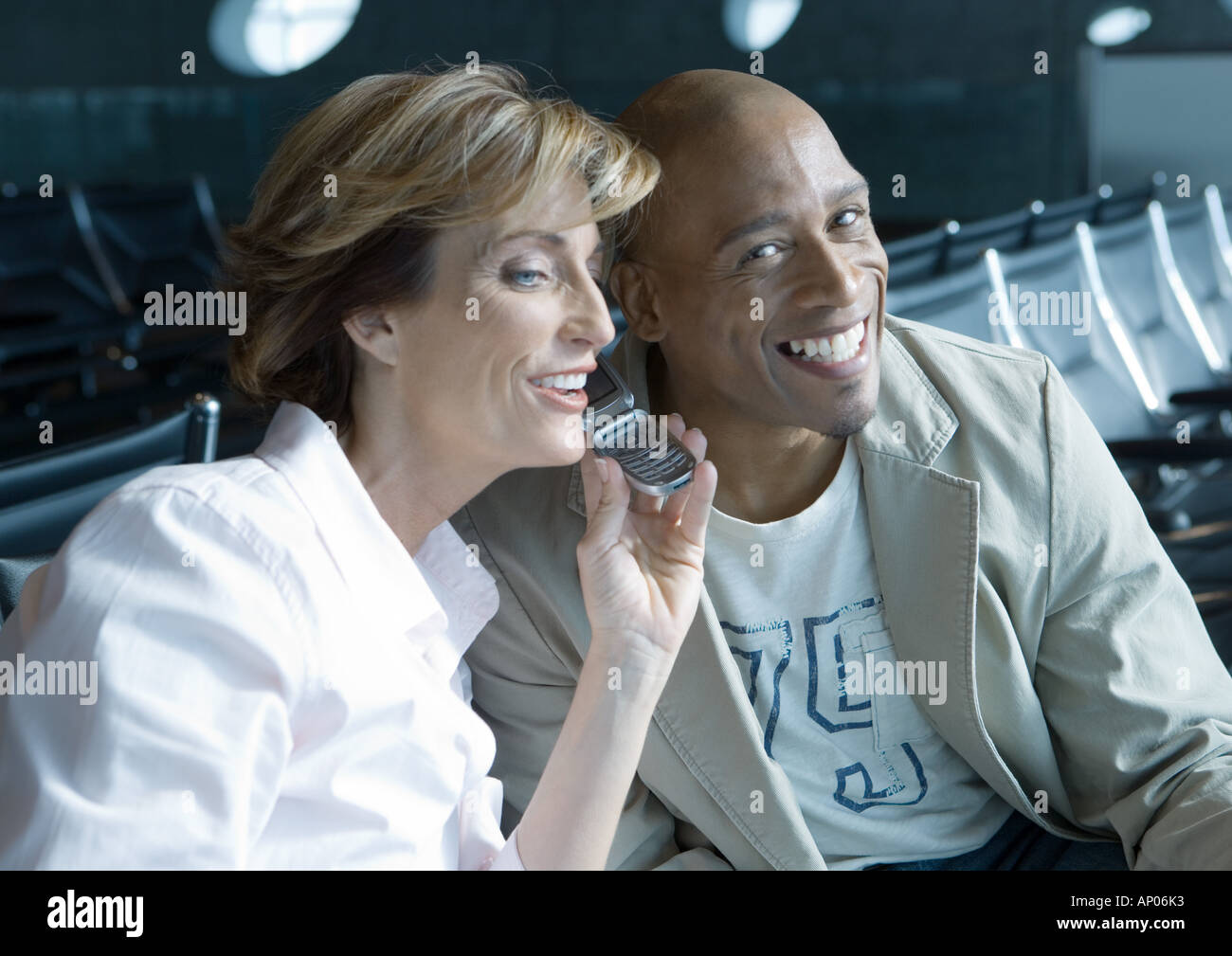 Airport mobile lounges hi-res stock photography and images - Alamy