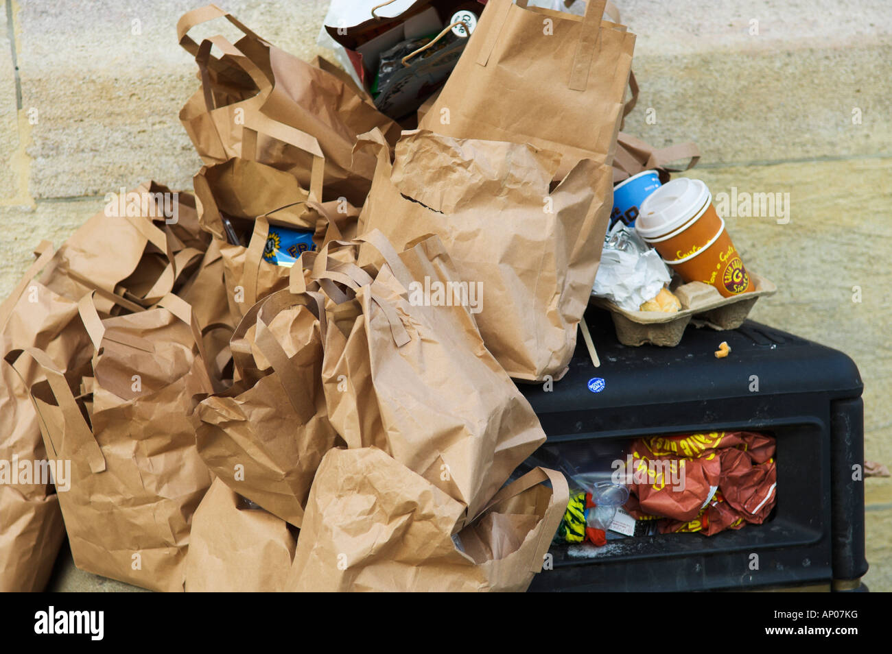 Discarded carrier bags hi-res stock photography and images - Alamy