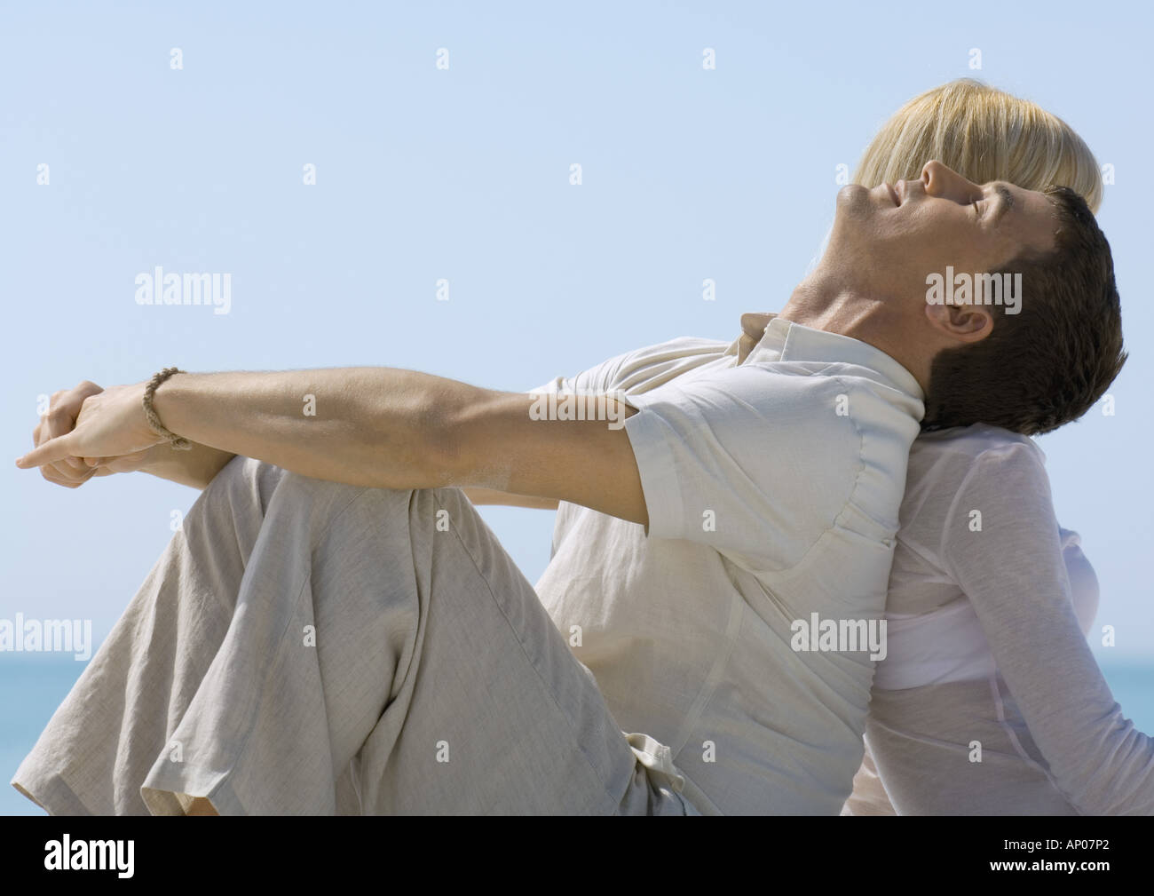 Head on womans shoulder hi-res stock photography and images - Alamy