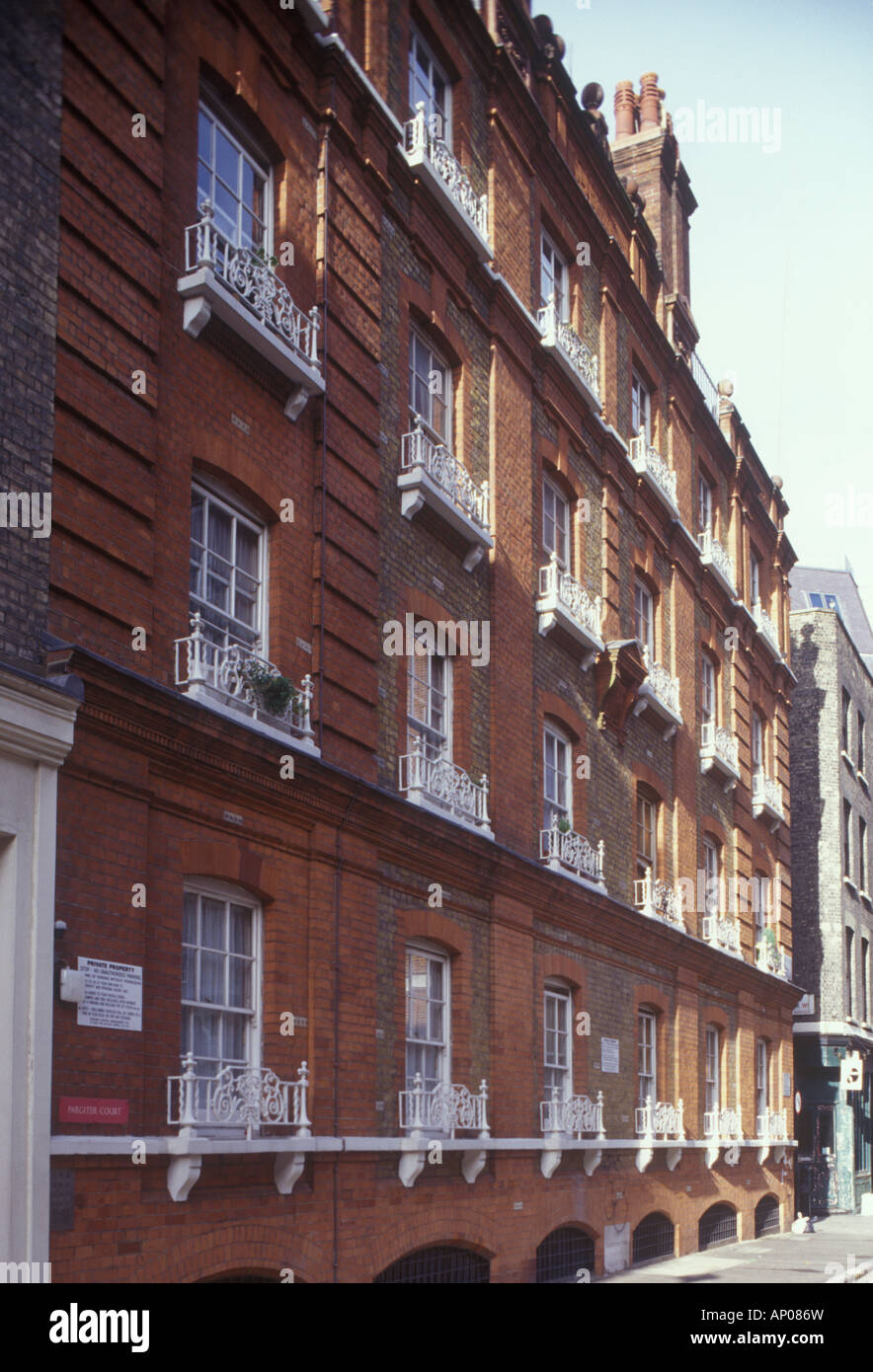 Pargeter hi-res stock photography and images - Alamy