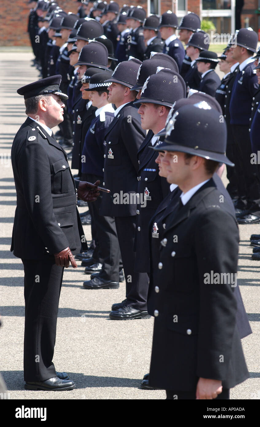 Police passing out parade hi-res stock photography and images - Alamy