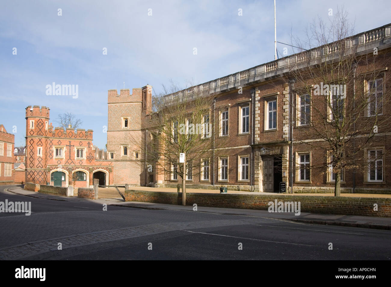 Eton college building hi-res stock photography and images - Alamy
