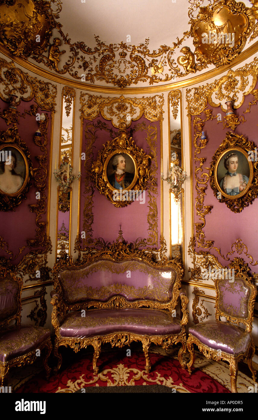 Linderhof castle interior hi-res stock photography and images - Alamy