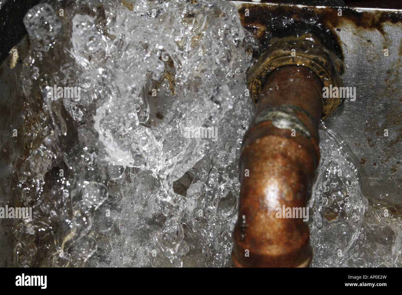 Burst pipe hi-res stock photography and images - Alamy