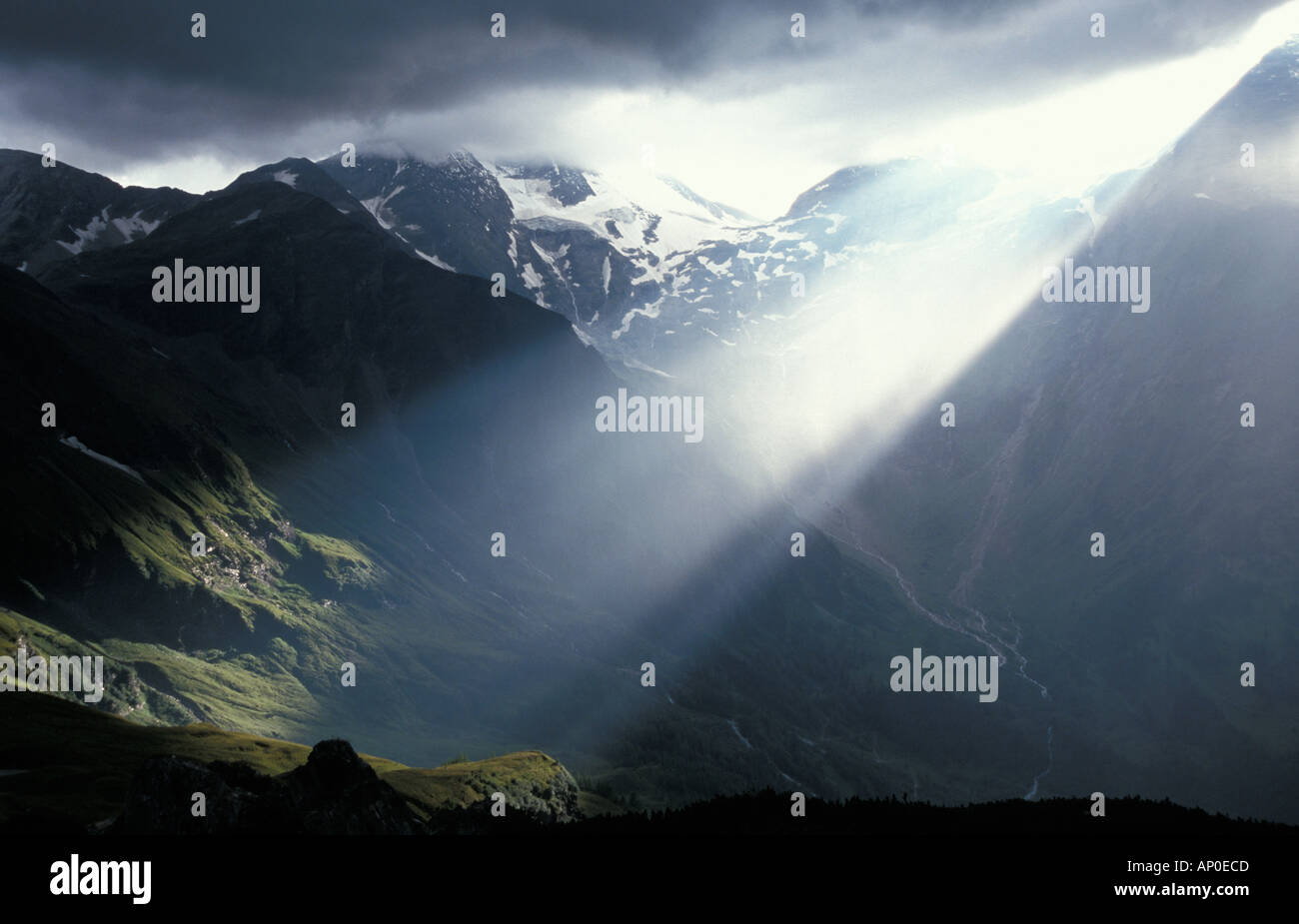 light effect before thunderstorm Stock Photo - Alamy