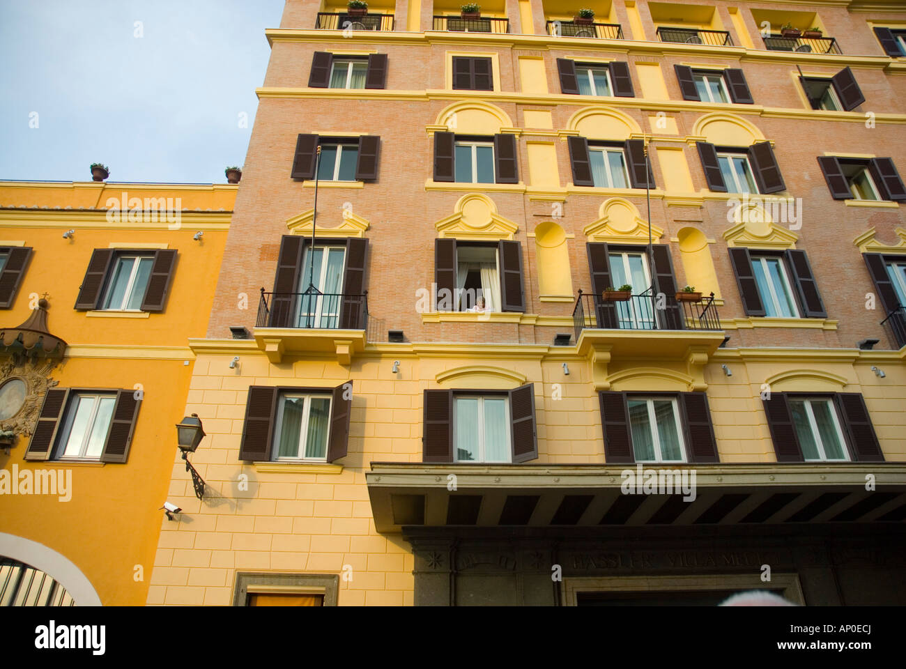 building in Rome, Italy Stock Photo - Alamy