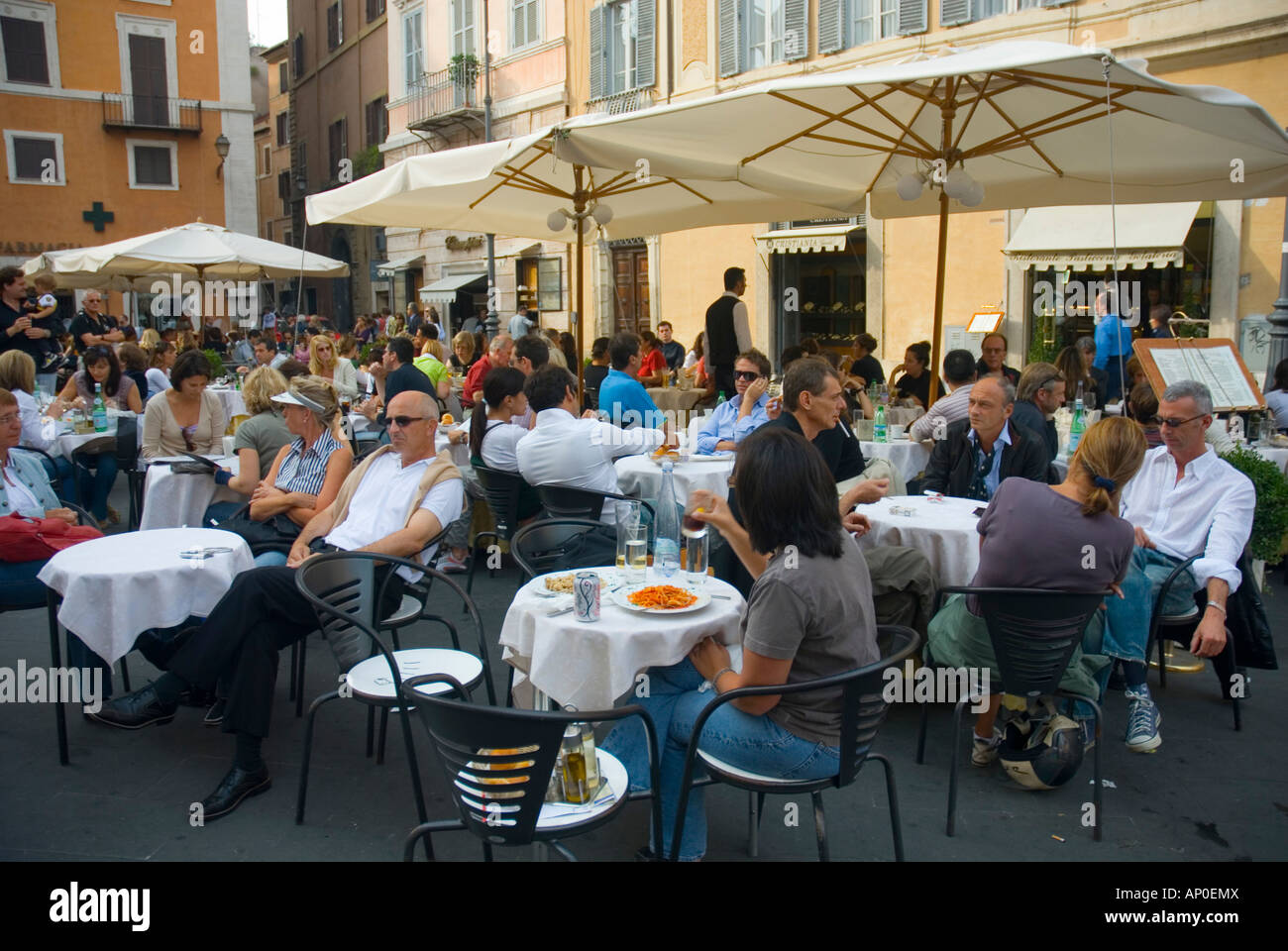 Street cafe in Rome, Italy Stock Photo - Alamy