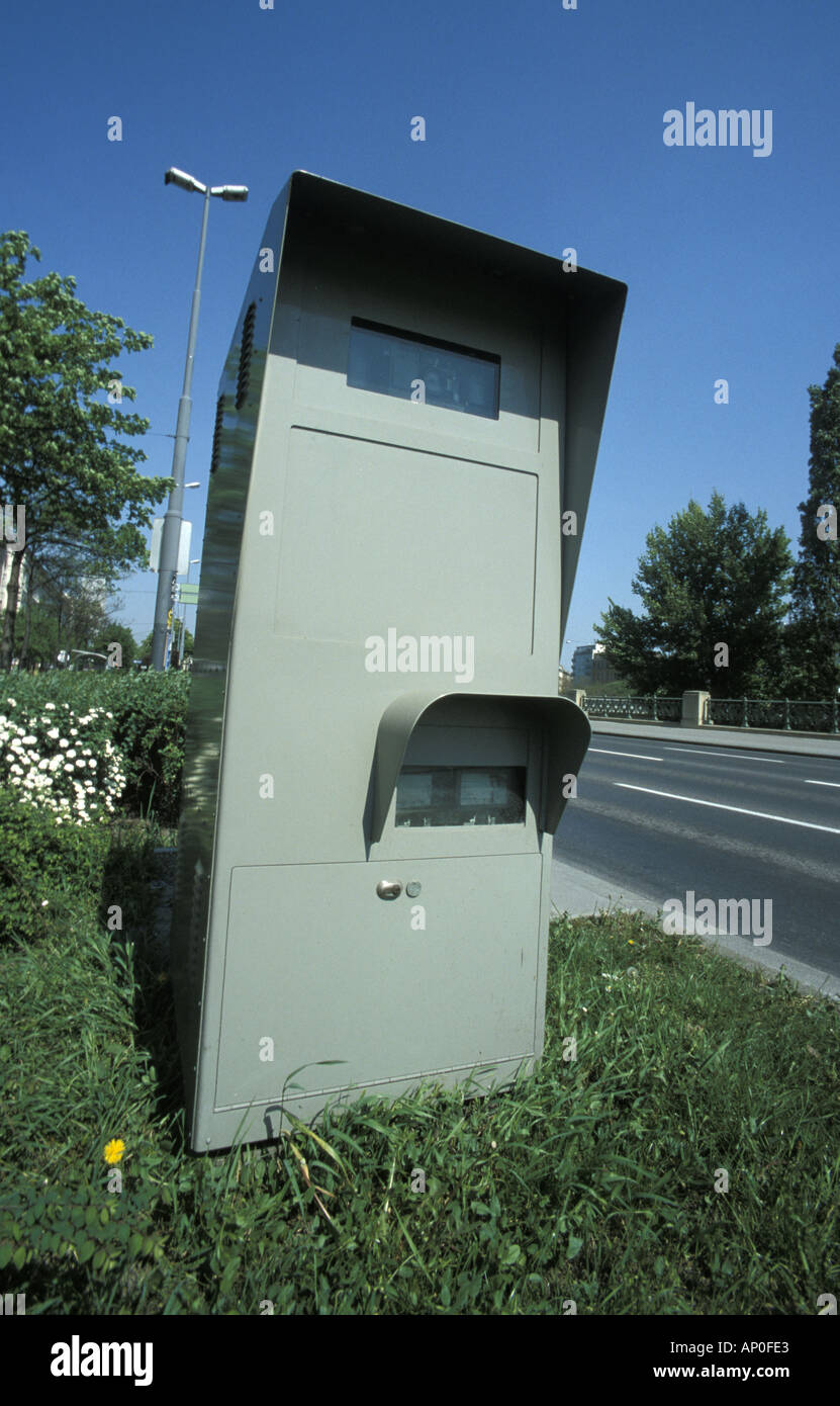 Police radar hi-res stock photography and images - Alamy