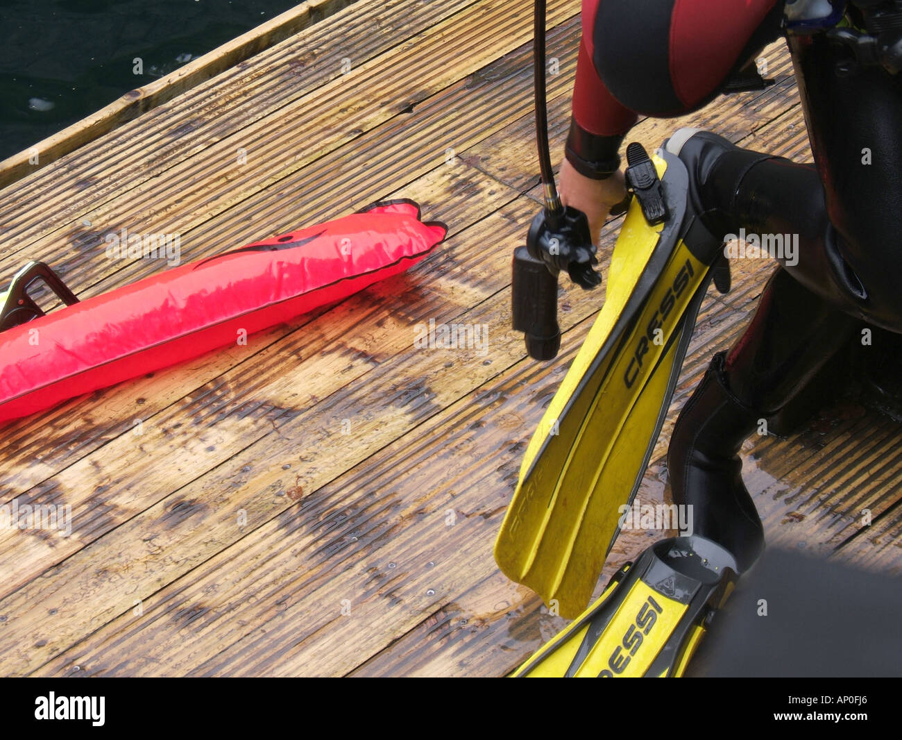 Escape immersion equipment suit hi-res stock photography and images - Alamy