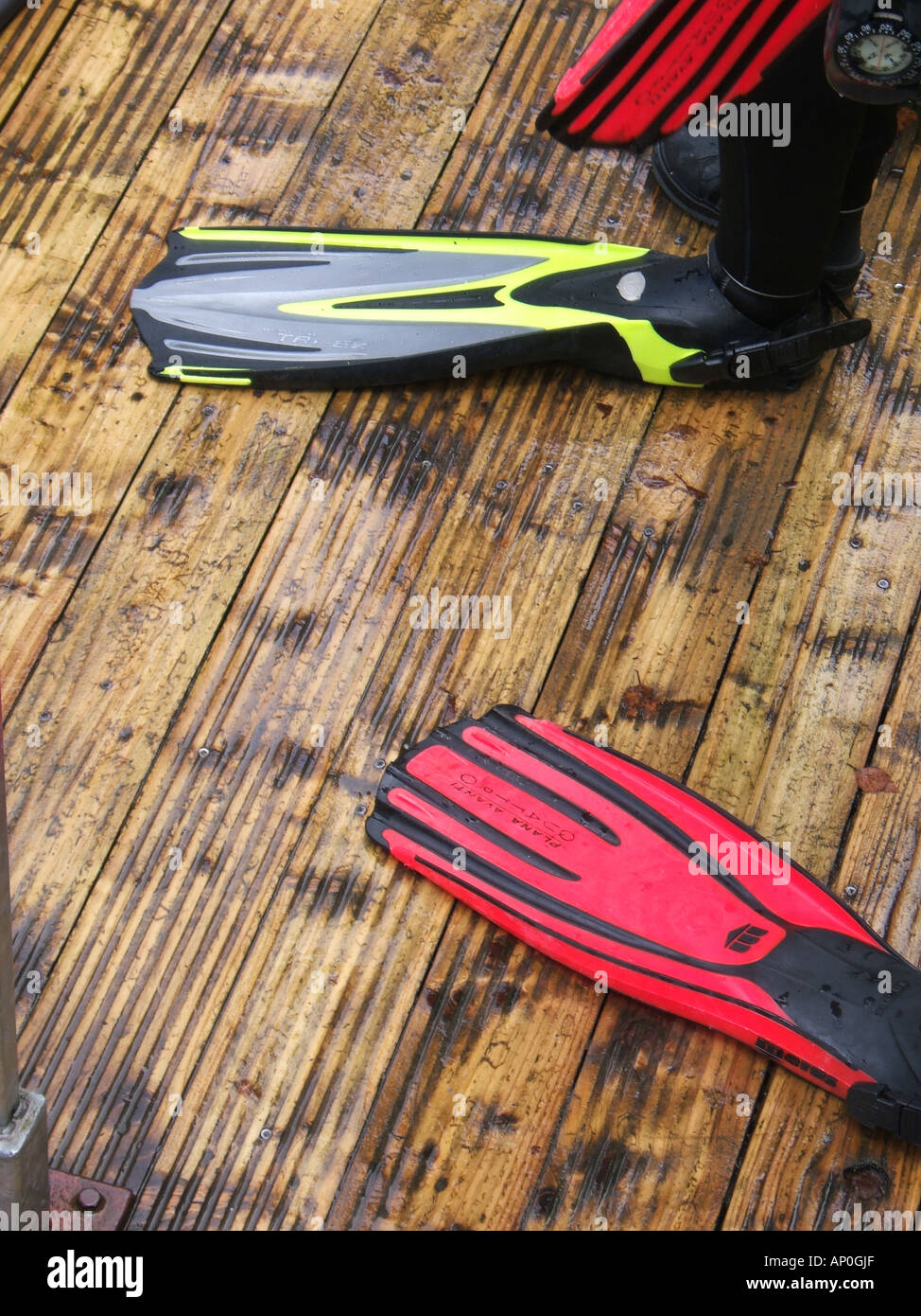 Escape immersion equipment suit hi-res stock photography and images - Alamy