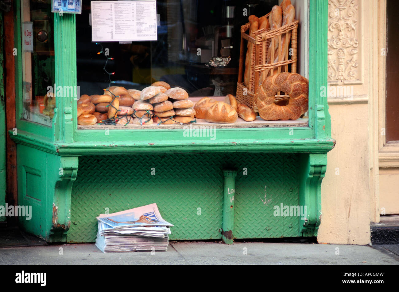 Bread display in an old fashioned bread bakery Stock Photo - Alamy