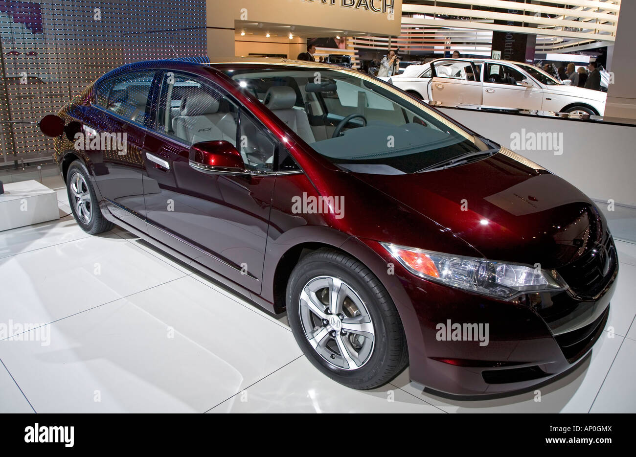 Honda FCX Clarity hydrogen fuel cell car Stock Photo - Alamy