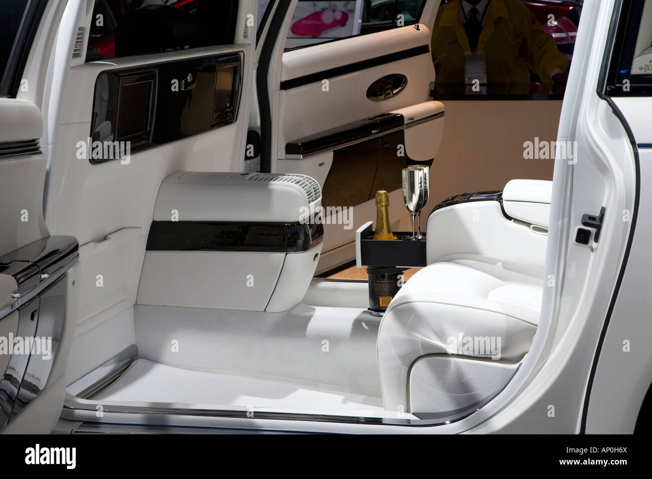 Maybach Landaulet 62s