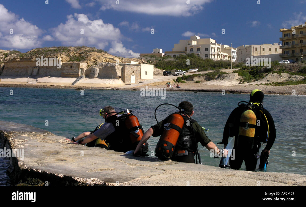 Padi dive school hi-res stock photography and images - Alamy