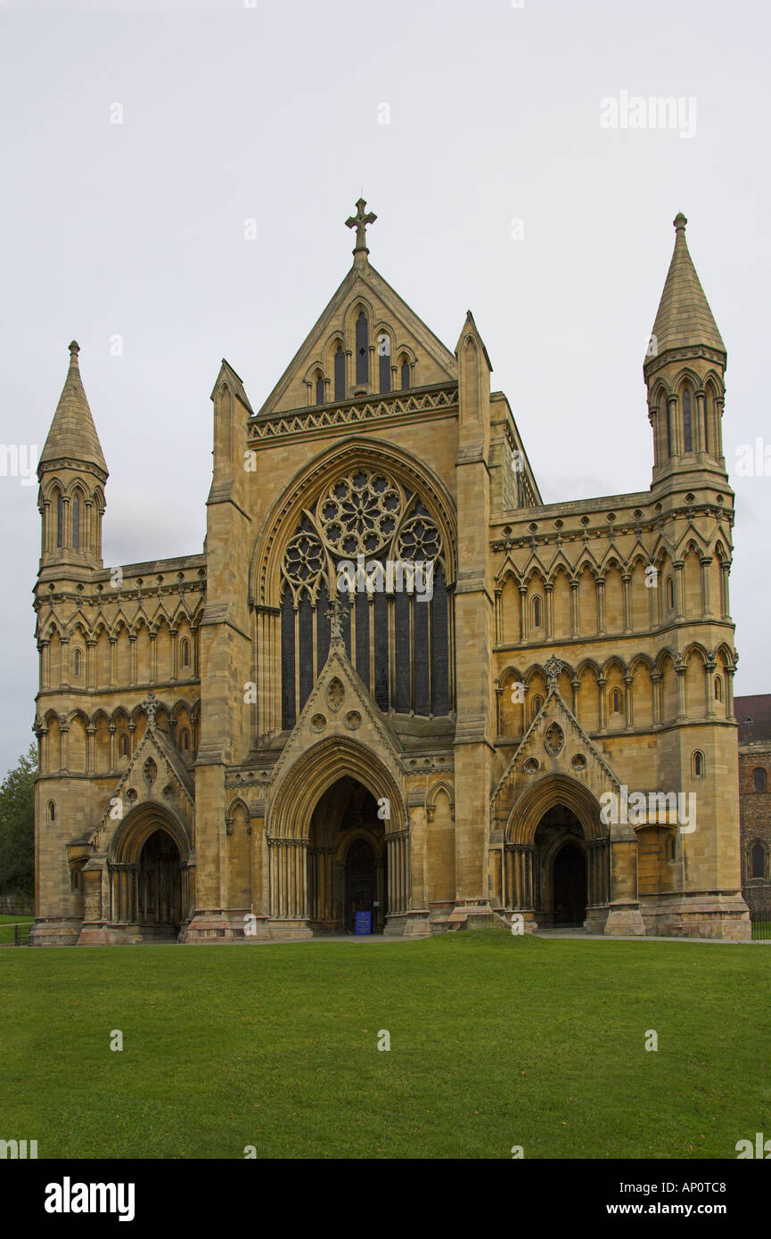 St Albans Cathedral Hertfordshire Stock Photo - Alamy