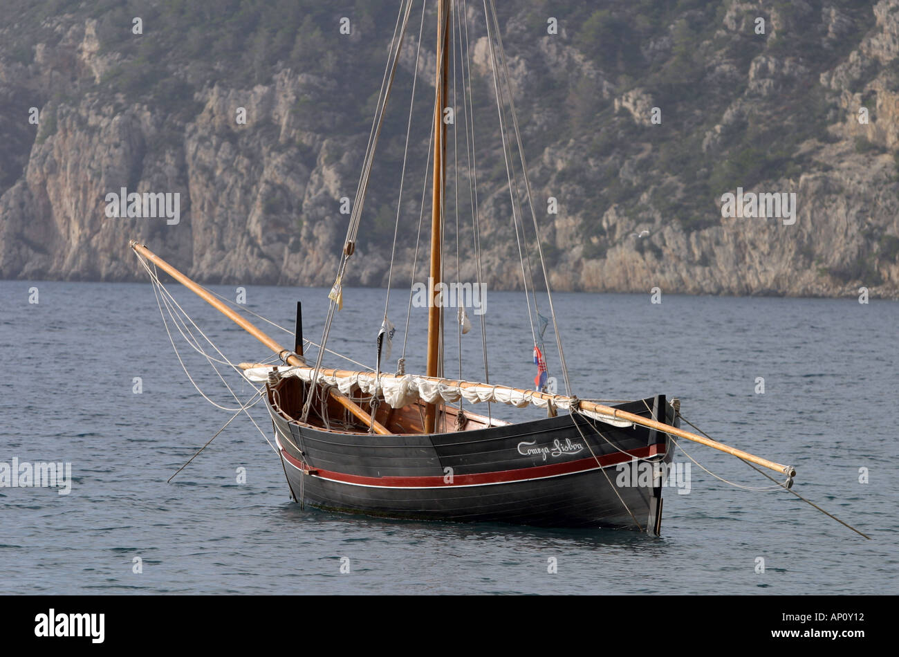 Traditional sailing boat Stock Photo - Alamy