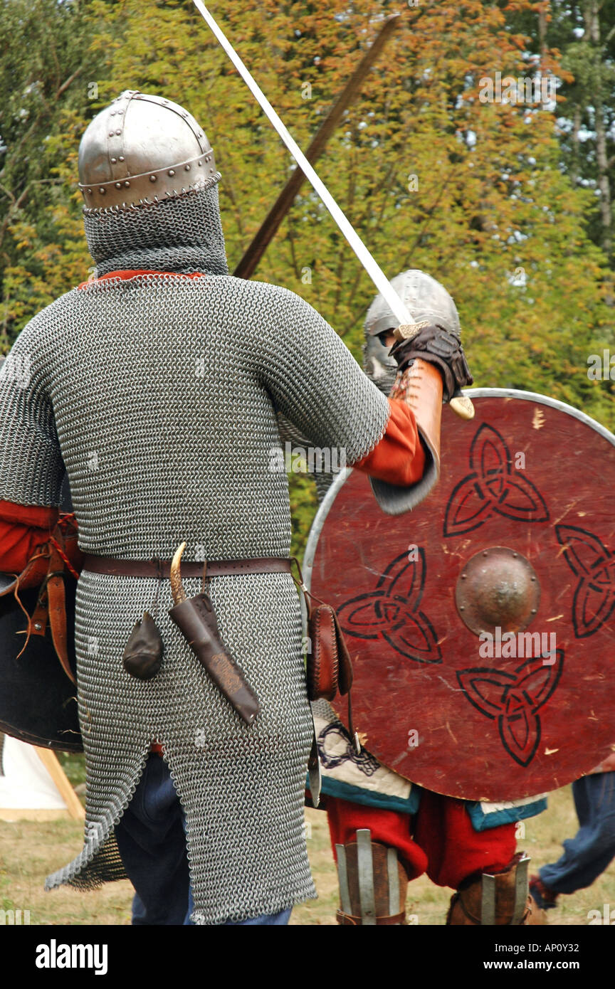 Ancient warrior in armours hi-res stock photography and images - Alamy