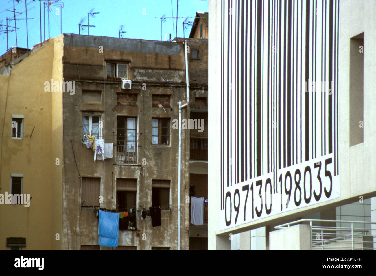 Macba Art Museum, El Raval, Barcelona, Spain Stock Photo - Alamy
