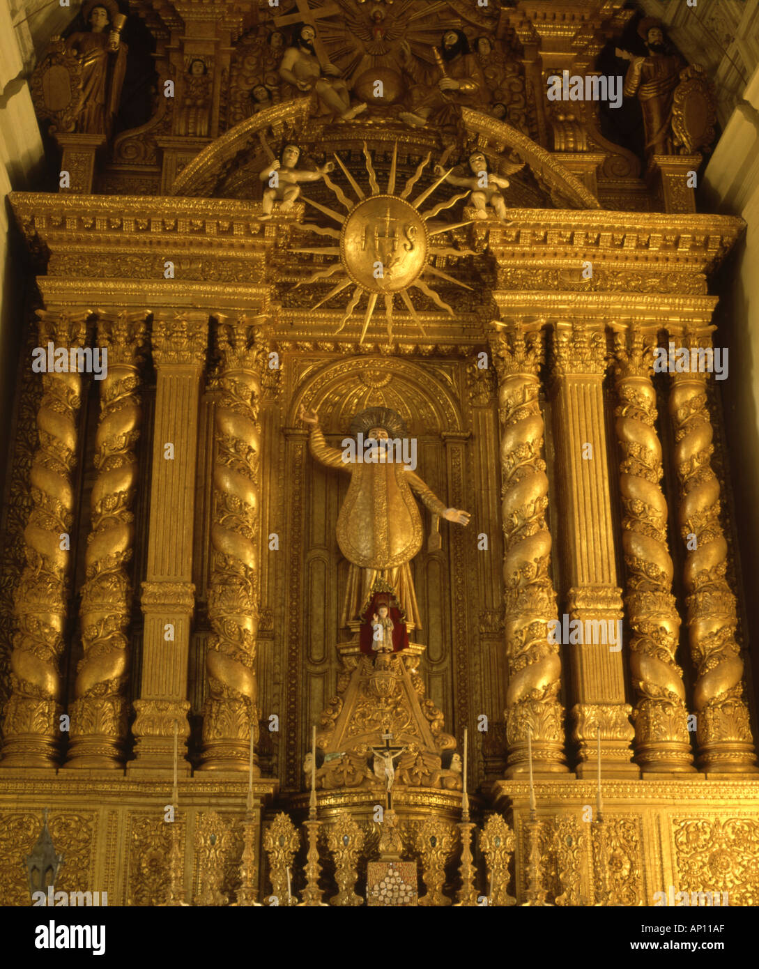 India Goa Bom Jesus church High Altar Stock Photo - Alamy