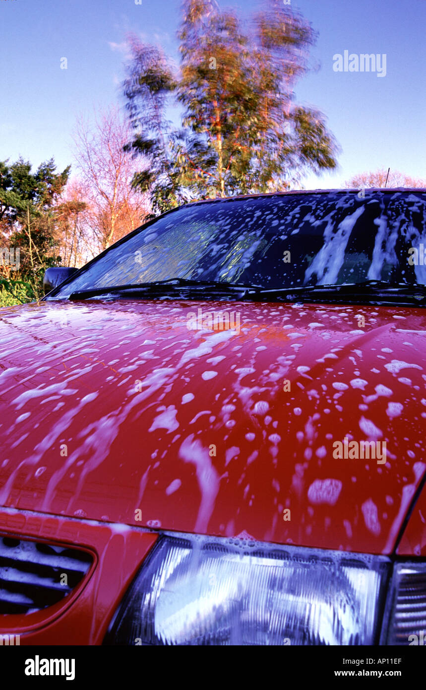 Car washed by hand hi-res stock photography and images - Alamy