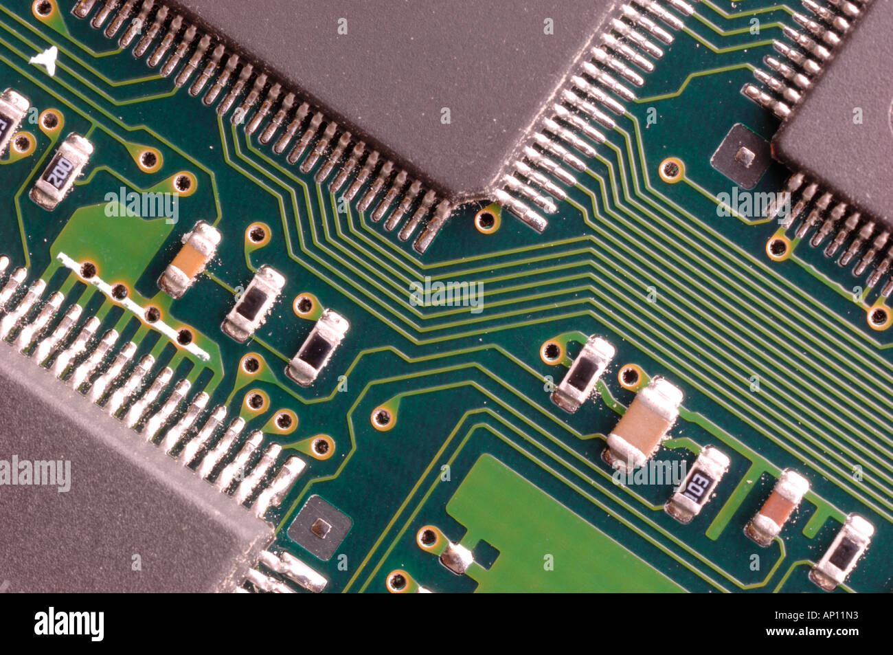 Silicon chip circuitboard hi-res stock photography and images - Alamy