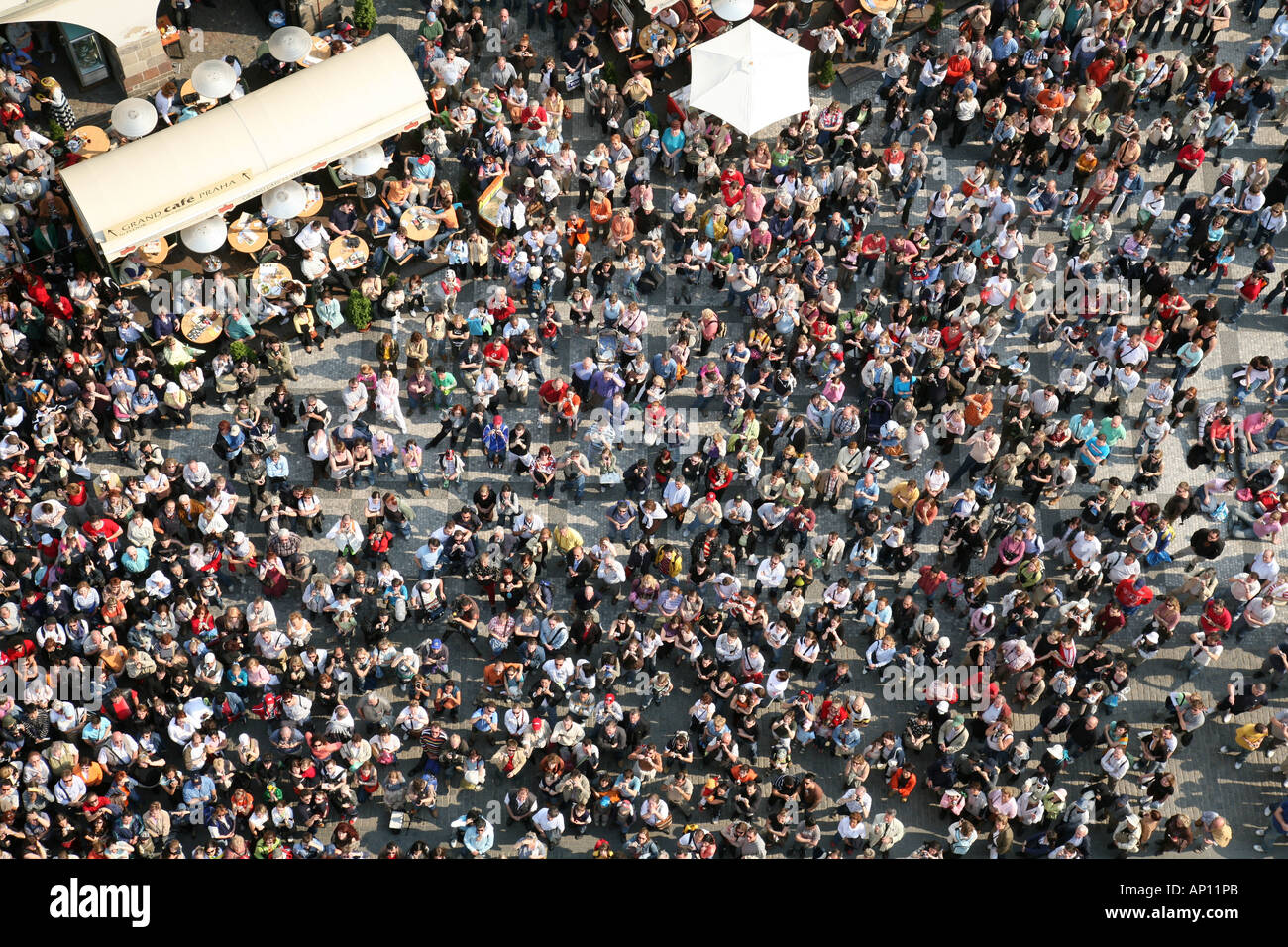 View of crowds watching the Astronomical Clock from above, town hall ...