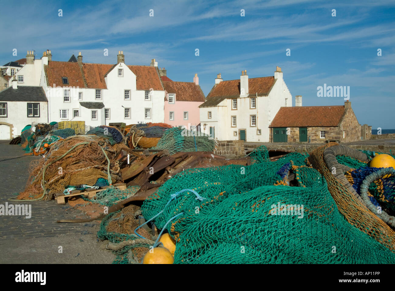Pittenweem harbour nylon fishing net orange float green trawl drift ...