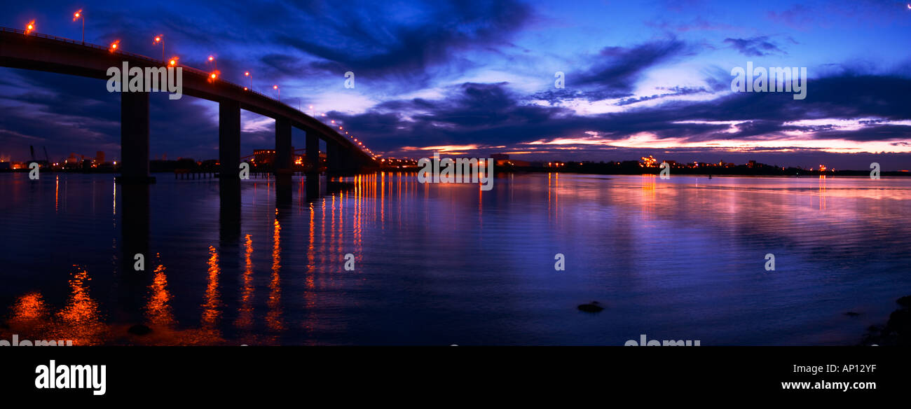 Stockton bridge nsw hi-res stock photography and images - Alamy