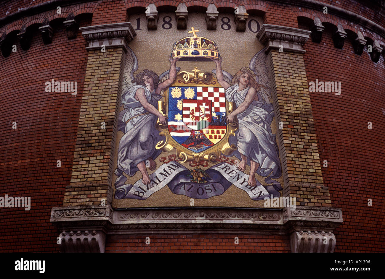 Gilded shield hi-res stock photography and images - Alamy