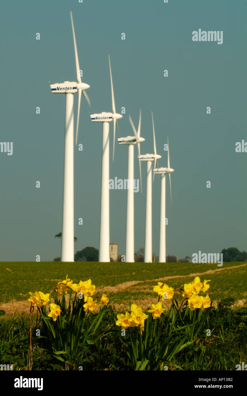 East somerton wind turbine norfolk hi-res stock photography and images ...