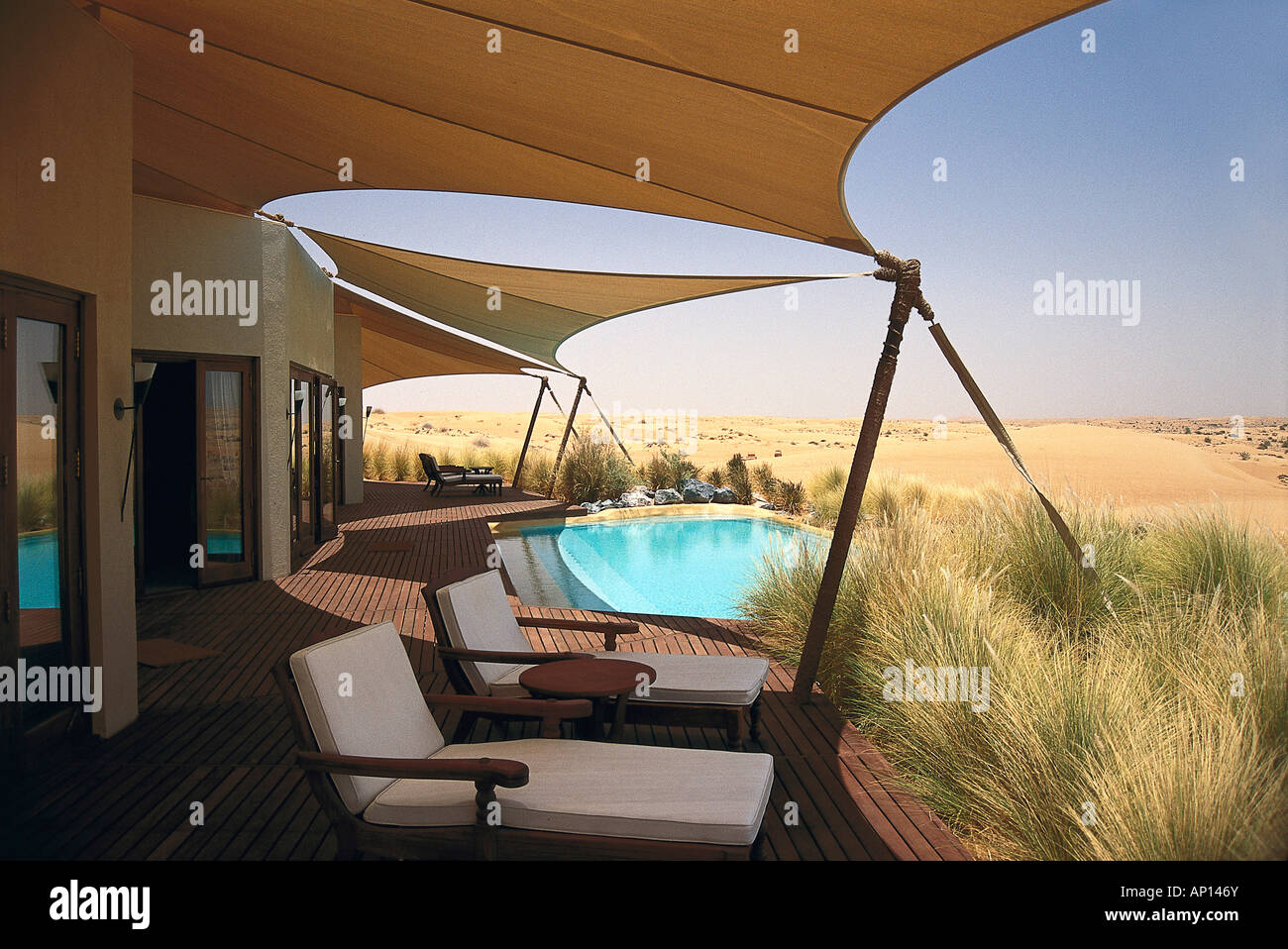 Al maha hotel dubai hi-res stock photography and images - Alamy