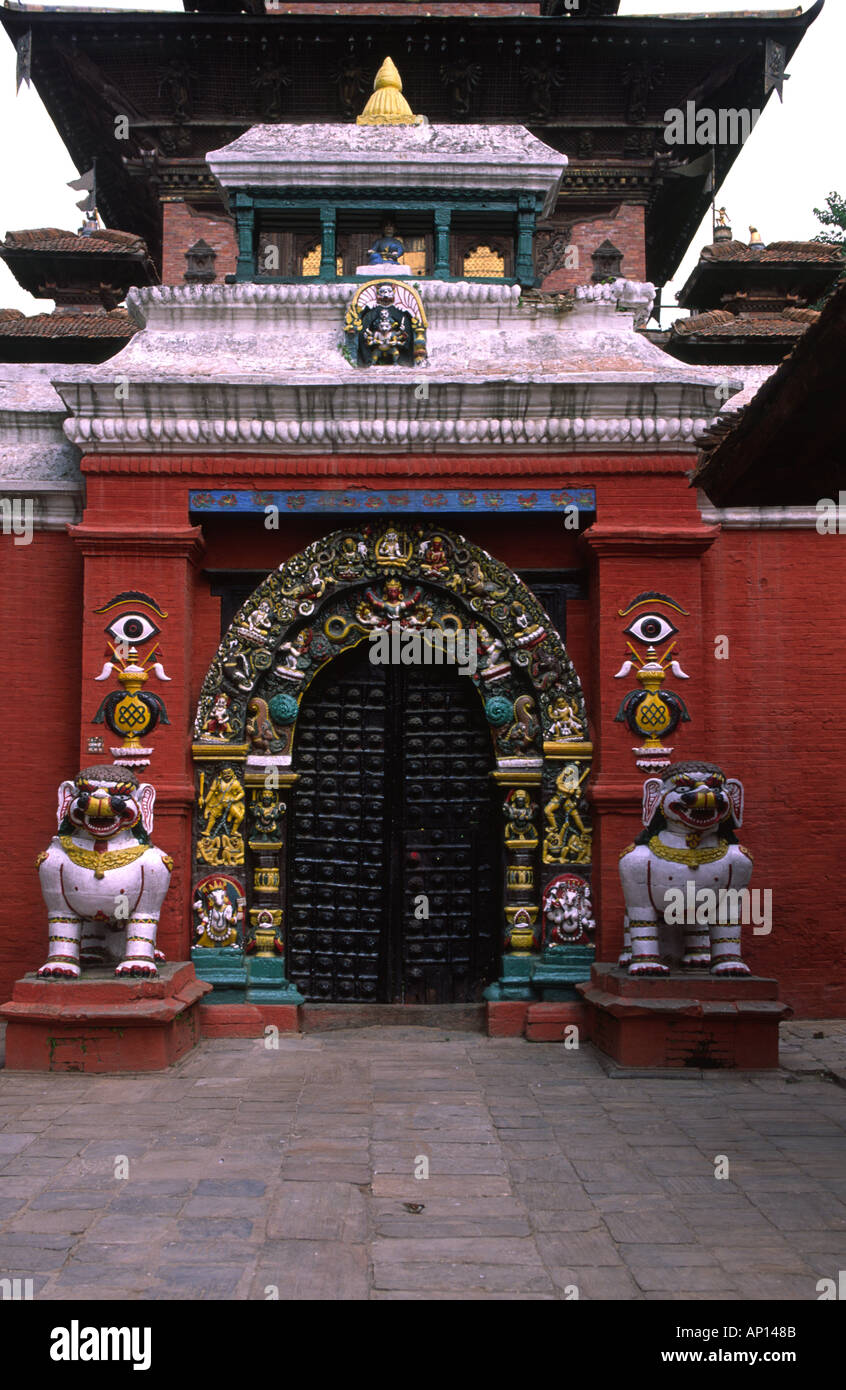 Entranceway to the Taleju temple in Durbar Square, Kathmandu, Nepal ...