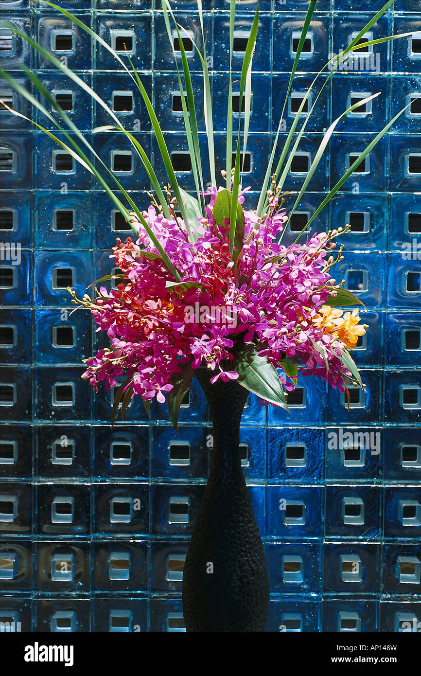 Flower bouquet, Restaurant La Scala, Hotel Sukhothai, Bangkok, Thailand ...